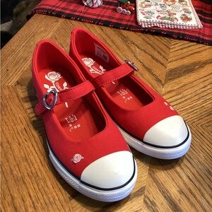 Converse | Shoes | Converse Girls Chuck Taylor All Star Dainty Little ...